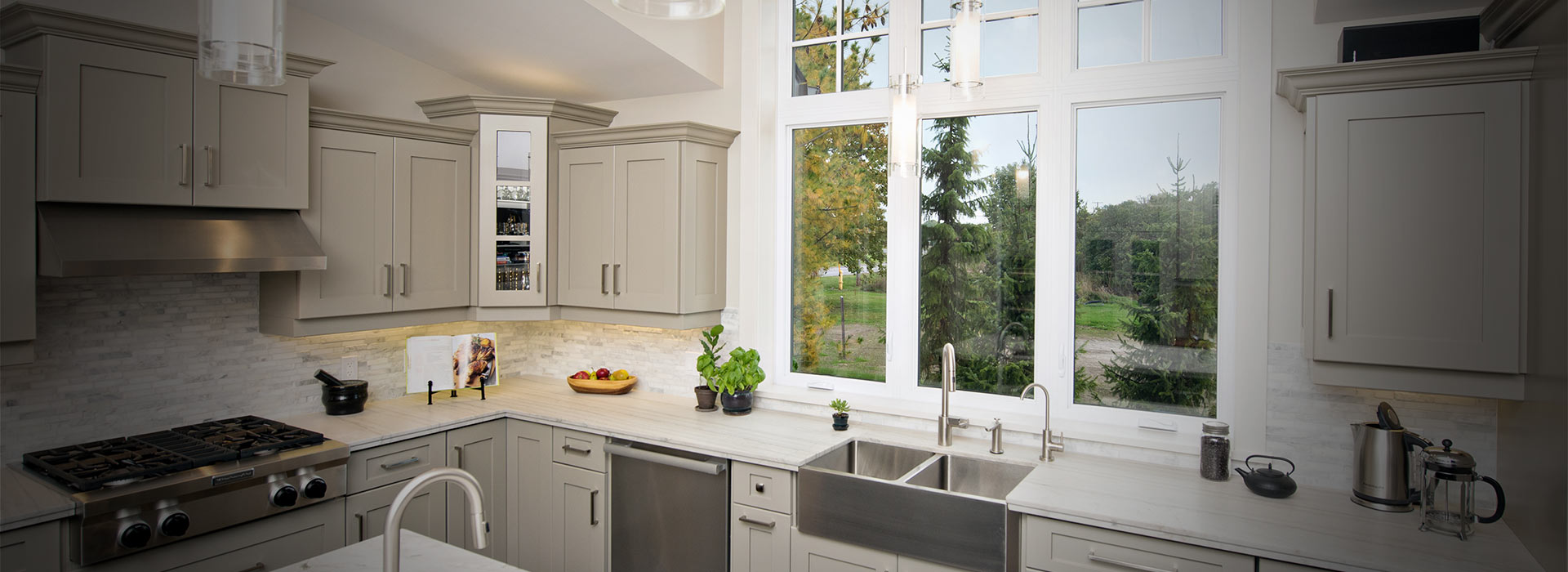 Page-Parallax-Images-windows - Stephenson Windows Strathroy Ontario